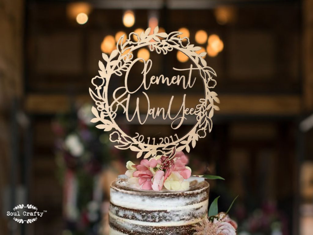 Personalized flower wreath wooden cake topper, cake topper name, topper ...